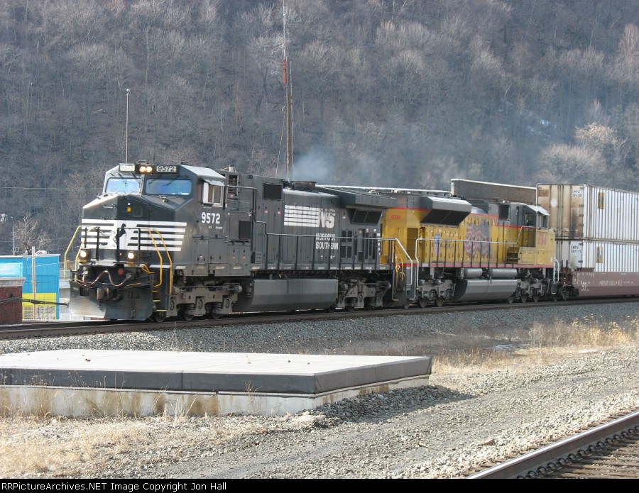 NS 9572 & UP 8314